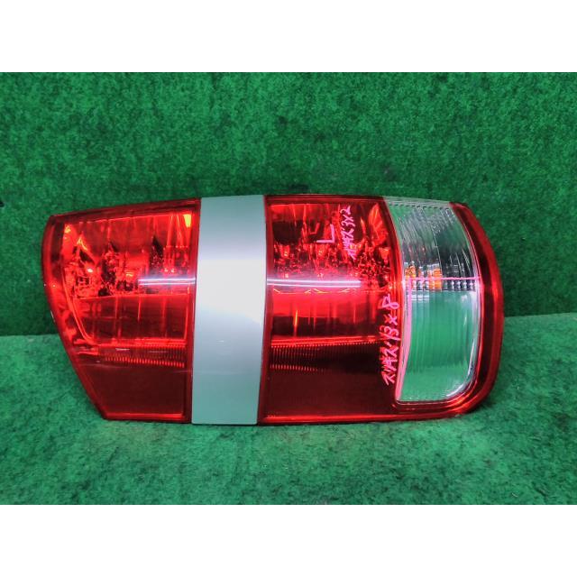 NOAH ノア DBA-AZR60G 左 テール ランプ 1D4 : 山自販リサイクルセンター - 通販 - Yahoo!ショッピング
