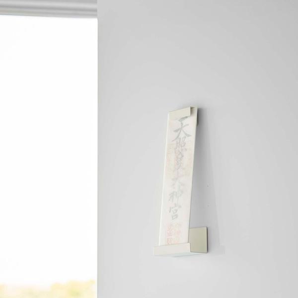 山崎実業 お札立て tower タワー マグネット 神札ホルダー シングル ホワイト 6107 / ブラック 6108 ｜ お札置き 壁 御札立て : びーんず生活雑貨デポ - 通販 ...