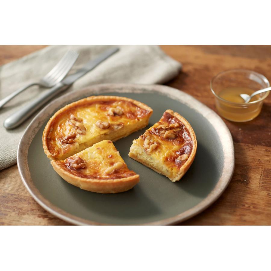 RFFF 4種のチーズとくるみのキッシュ はちみつソース添え（冷凍）＃1XN20896 : 1xn20896 : Yahoo!マート by ASKUL 紀尾井町 - 通販 - Yahoo!ショッピング