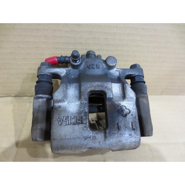ライフ DBA-JB7 右フロントキャリパー P07AT RP37P FC15 45018-SFC-000 15502 : ヨシダオートパーツヤフー店 - 通販 - Yahoo!ショッピング