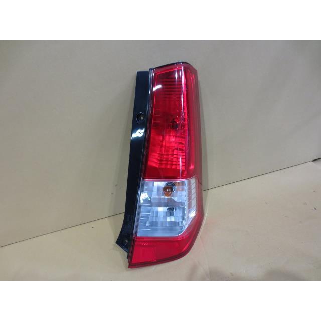 ワゴンR ワゴンR DBA-MH23S 右テールランプ K6A 26U トーカイ 35603-70K0 35650-70K00 15573 : ヨシダオートパーツヤフー店 - 通販 ...