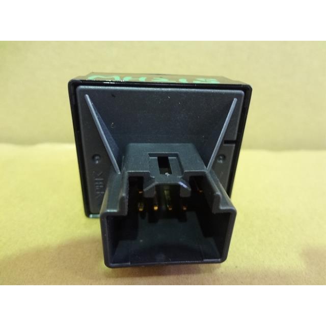 ワゴンR ワゴンR DBA-MH21S ドアミラースイッチ K6A-DE ZED 37950-58J0 37950-58J00 14487 : ヨシダオートパーツヤフー店 - 通販 ...