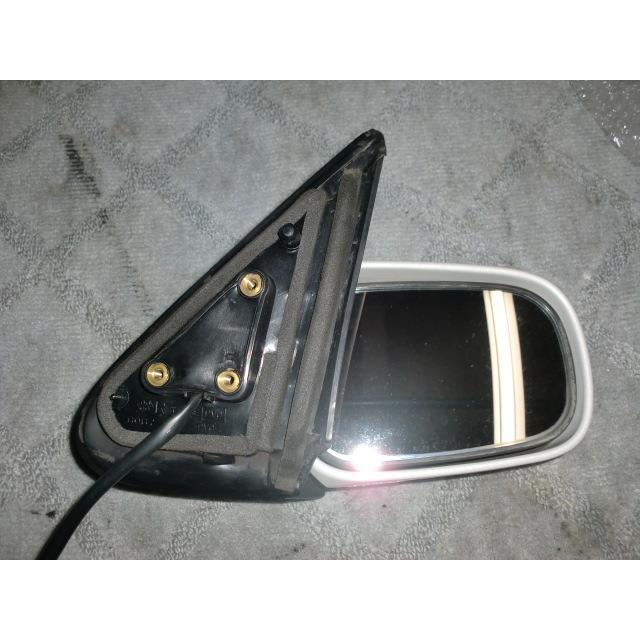 キューブ 2000年式 GH-AZ10 右ドアミラー 電動格納式 5Pカプラ WK1 シロパール : 吉勝 - 通販 - Yahoo!ショッピング