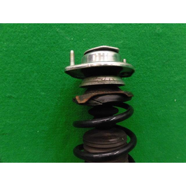 パッソ DBA-KGC30 左フロントストラット T25 48510-B1010 : YRCヤフーショップ - 通販 - Yahoo!ショッピング