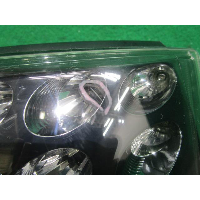 アウトランダー DBA-CW5W 右テールランプ A86 8330A380 : YRCヤフーショップ - 通販 - Yahoo!ショッピング