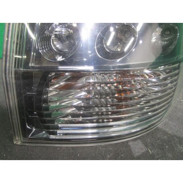 アウトランダー DBA-CW5W 右テールランプ A86 8330A380 : YRCヤフーショップ - 通販 - Yahoo!ショッピング