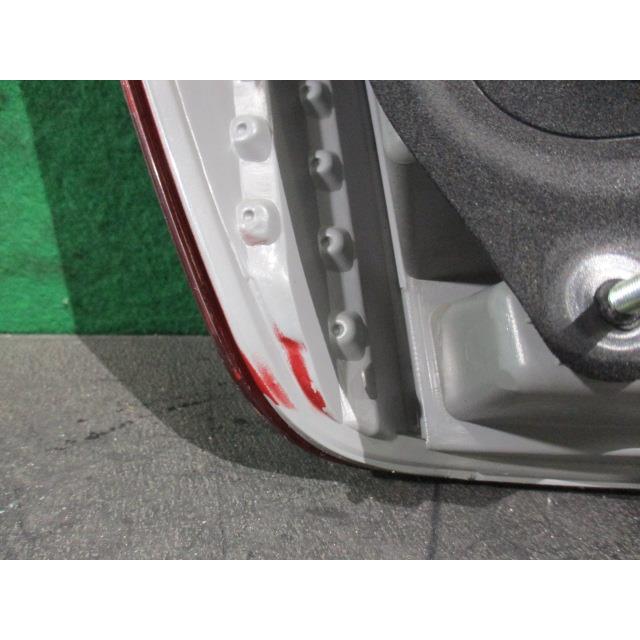 カローラフィールダー DBA-NZE141G 右テールランプ 3R3 81551-13690 : YRCヤフーショップ - 通販 - Yahoo!ショッピング