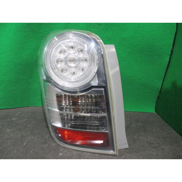 カローラフィールダー DBA-NZE141G 左テールランプ 202 81561-13720 : YRCヤフーショップ - 通販 ...