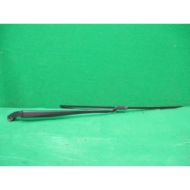 プリウス DAA-ZVW55 フロントワイパーアーム右 4X1 85211-47171 : YRCヤフーショップ - 通販 - Yahoo ...