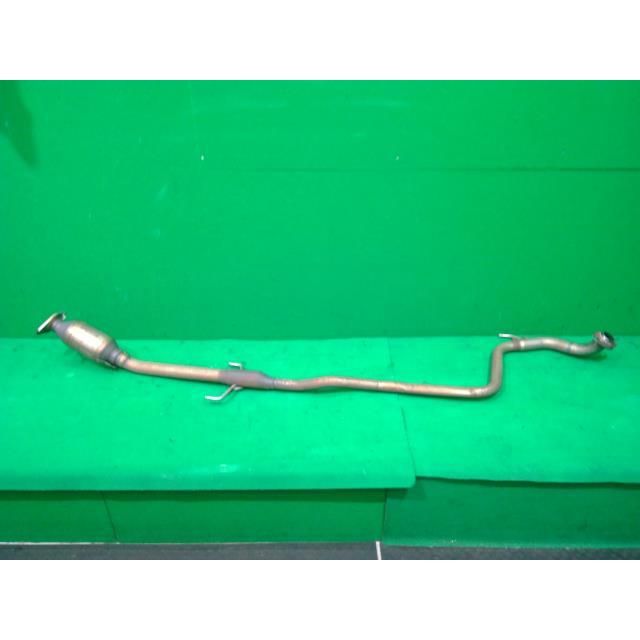 アクア DAA-NHP10 センターマフラー個人宅発送不可 792 17410-21C41 : YRCヤフーショップ - 通販 - Yahoo!ショッピング