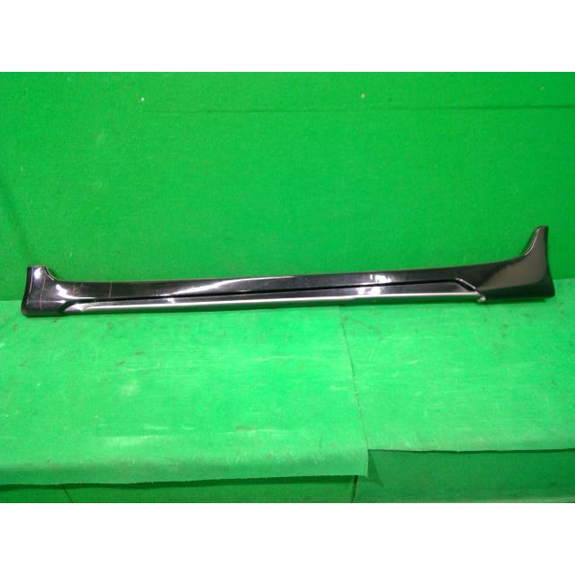 ノート DBA-E12 左サイドステップ個人宅発送不可 KH3 : YRCヤフーショップ - 通販 - Yahoo!ショッピング