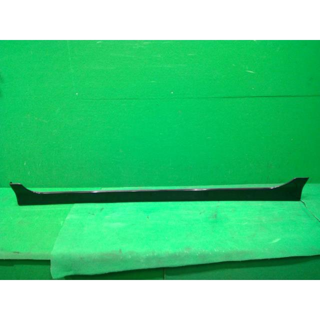 リーフ ZAA-AZE0 左サイドステップ個人宅発送不可 KH3 : 000071103213800 : YRCヤフーショップ - 通販 - Yahoo!ショッピング