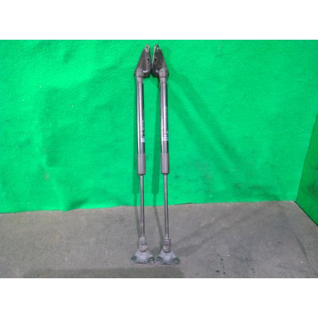 リーフ ZAA-AZE0 バックドアダンパー KH3 90450-3NK0A : 000071103277250 : YRCヤフーショップ - 通販 - Yahoo!ショッピング