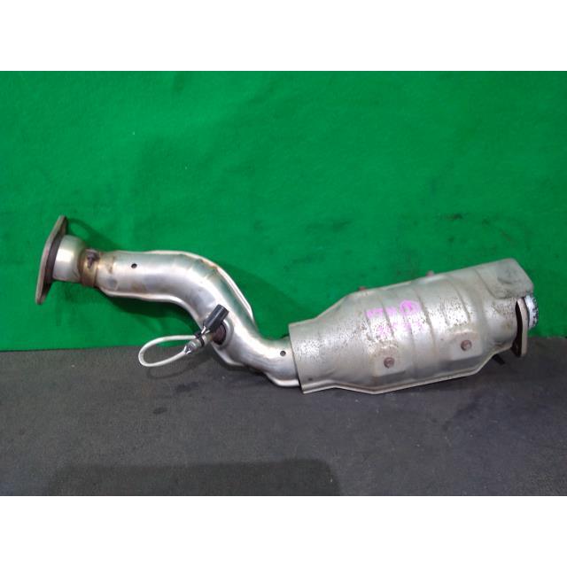 エクストレイル DBA-NT31 触媒 K23 20010-3UB0A : YRCヤフーショップ - 通販 - Yahoo!ショッピング