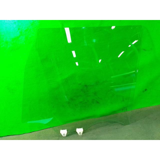 N−BOX DBA-JF2 左フロントドアガラス R81A 73350-TY0-000 : 000081001313230 : YRCヤフー ...