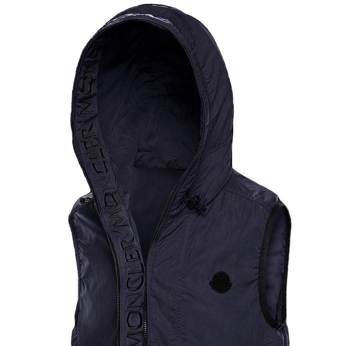 MONCLER（モンクレール） 送料無料 17 MONCLER 1A72160 53705 ネイビー TOUQUES ベスト ジレ size ...