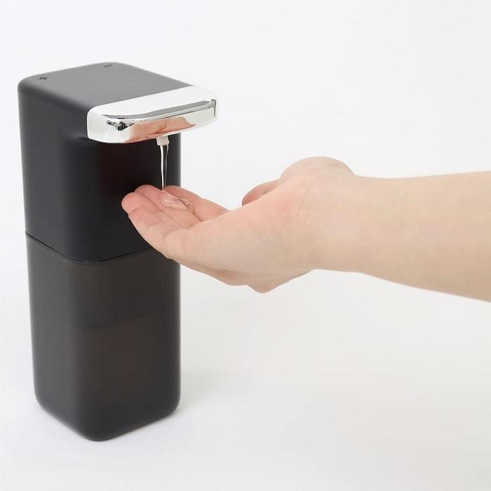 ソープ アルコールジェル用 オートディスペンサー ブラック ホワイト 2カラー センサー感知 赤外線センサー 乾電池式 簡単お手入れ 防水 AUGLDR STAYER 自動 : ワイズショップ ...