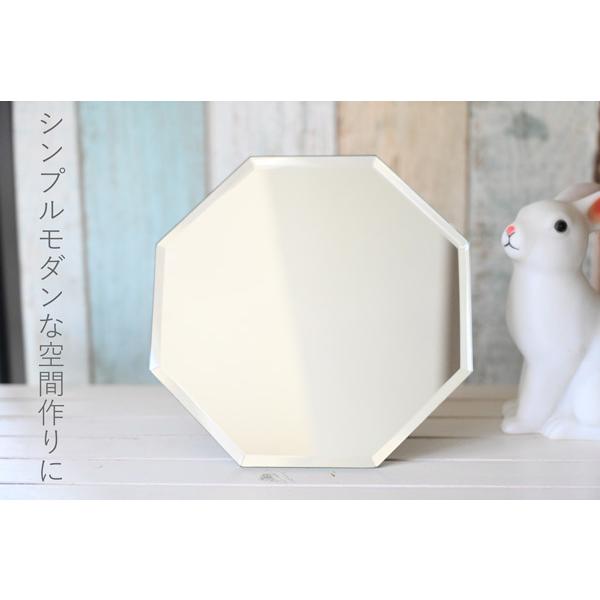 八角形の鏡を玄関に飾ると風水で開運につながると言われています『ルディック8角形ミラーSサイズ』おしゃれ 八角形 鏡 壁掛け 卓上 賃貸 取り付け 小さい : ゆららかマーケット - 通販 ...