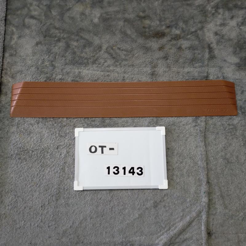 中古 屋内用スロープ Aランク シンエイテクノ ダイヤスロープ DS76-30 段差解消スロープ OT-13143 : 福祉用具リサイクル店 ...