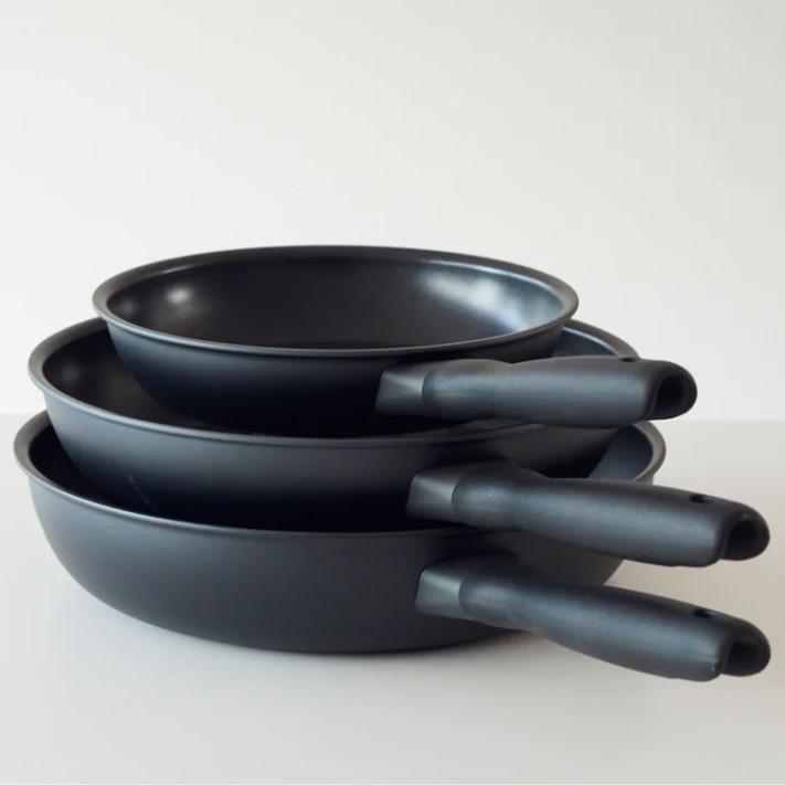 MIDNIGHT（MEYER） マイヤー MEYER フライパン 26cm ミッドナイト MIDNIGHT MNH-P26 IH IH対応 深型 黒 ブラック おしゃれ : z ...