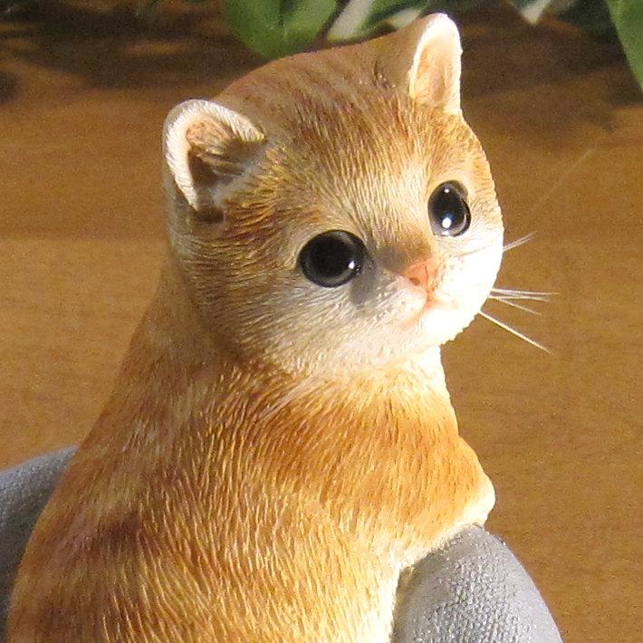 置物 動物 可愛い 猫の置物 チャトラ スマホスタンド キャット チャエアータイプA オブジェ 店舗 カウンター : 雑貨の森 Ki・Ra・Ra Yahoo!店 - 通販 - Yahoo!ショッピング