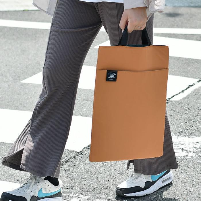 DELFONICS PCケース おしゃれ 13インチ 縦型 デルフォニックス インナーキャリング スタッド パソコンケース A4 軽量 4ポケット ハンドル付き PC タブレット : 雑貨 ...