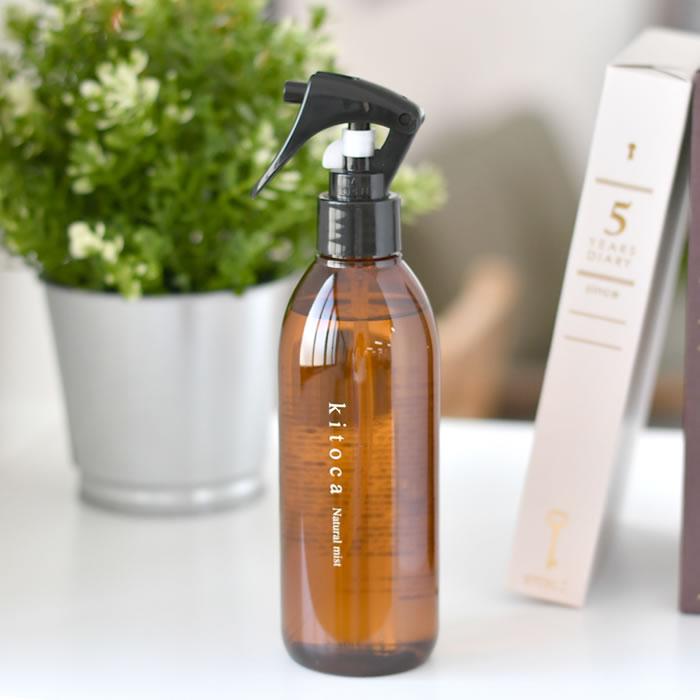 ルームフレグランス スプレー kitoca 木と果 消臭ミスト 250ml 消臭スプレー アロマスプレー ルームスプレー お部屋 人気 おしゃれ プレゼント ギフト : 雑貨ショップドットコム ...