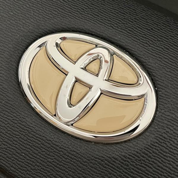 トヨタ ステアリングエンブレム ミルクティ SDH-T01 ハンドル用 樹脂盛立体3Dシール TOYOTA ZEROWIN : ZEROWIN - 通販 - Yahoo!ショッピング
