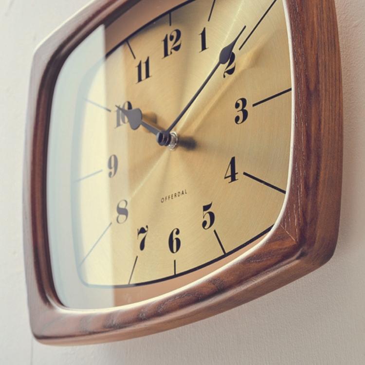 INTERFORM 壁掛け時計 時計 おしゃれ かわいい スイープ 静か 無音 壁時計 四角 アンティーク 北欧 リビング 寝室 インテリア ギフト お祝い 掛け時計 イーノク Enoch ...