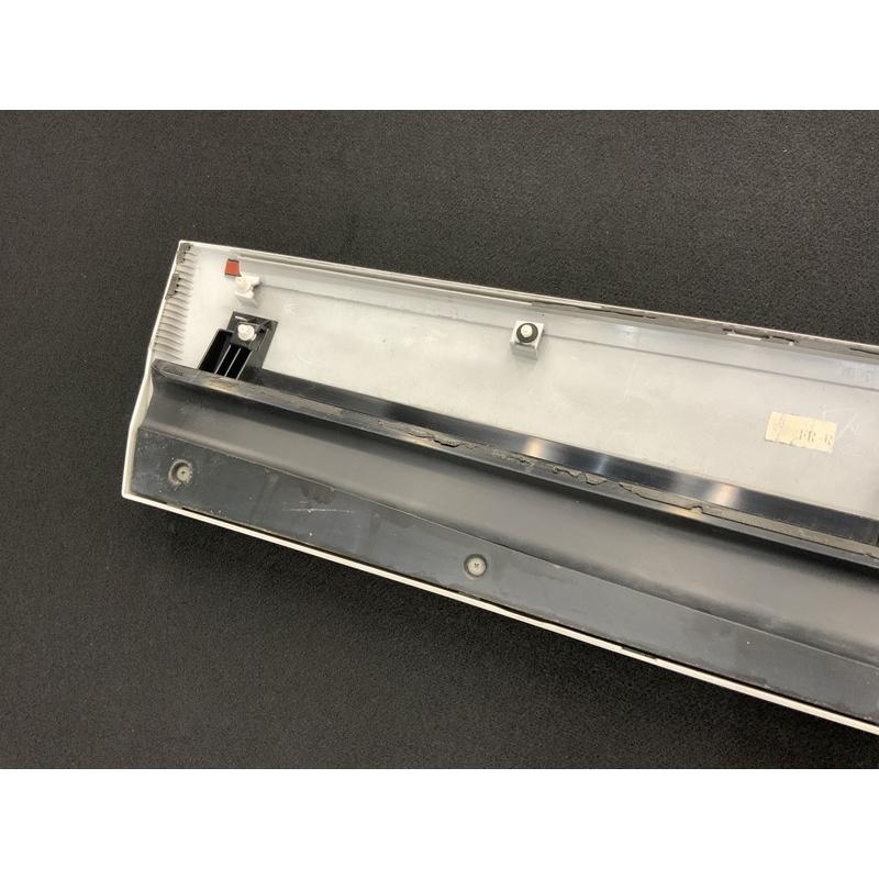 NS090 E52 エルグランド ライダー 右フロント ドア 下側 サイド パネル QAB ブリリアントホワイトパール3P 【動画有り】 : ジパングオートパーツ国産車店 - 通販 ...