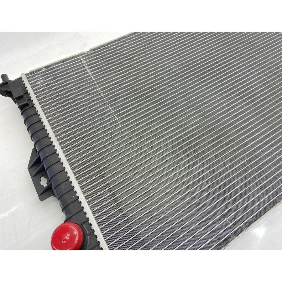 VL020 MB V40 T-5 Rデザイン ラジエター 31293689 ★漏れ無し :2040VL020-B15:ジパングオートパーツ ...