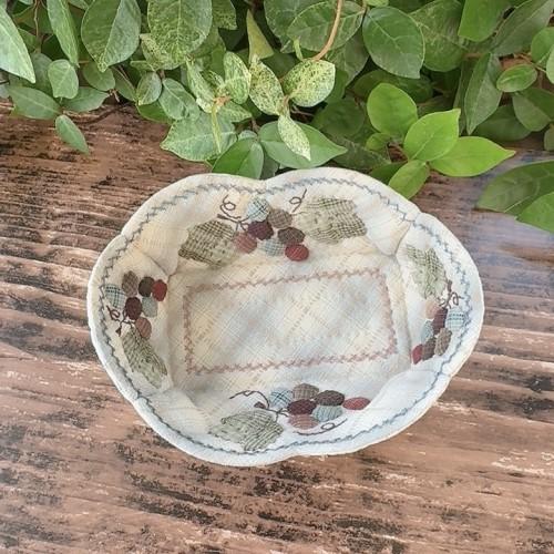 【パッチワークキット】1002 ぶどうの小物入れ : ZUIオンラインショップYahoo!店 - 通販 - Yahoo!ショッピング