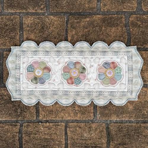 【パッチワークキット】001027 ドレスデンのタペストリー 南久美子/材料セット/タペストリー : ZUIオンラインショップYahoo!店 - 通販 - Yahoo!ショッピング